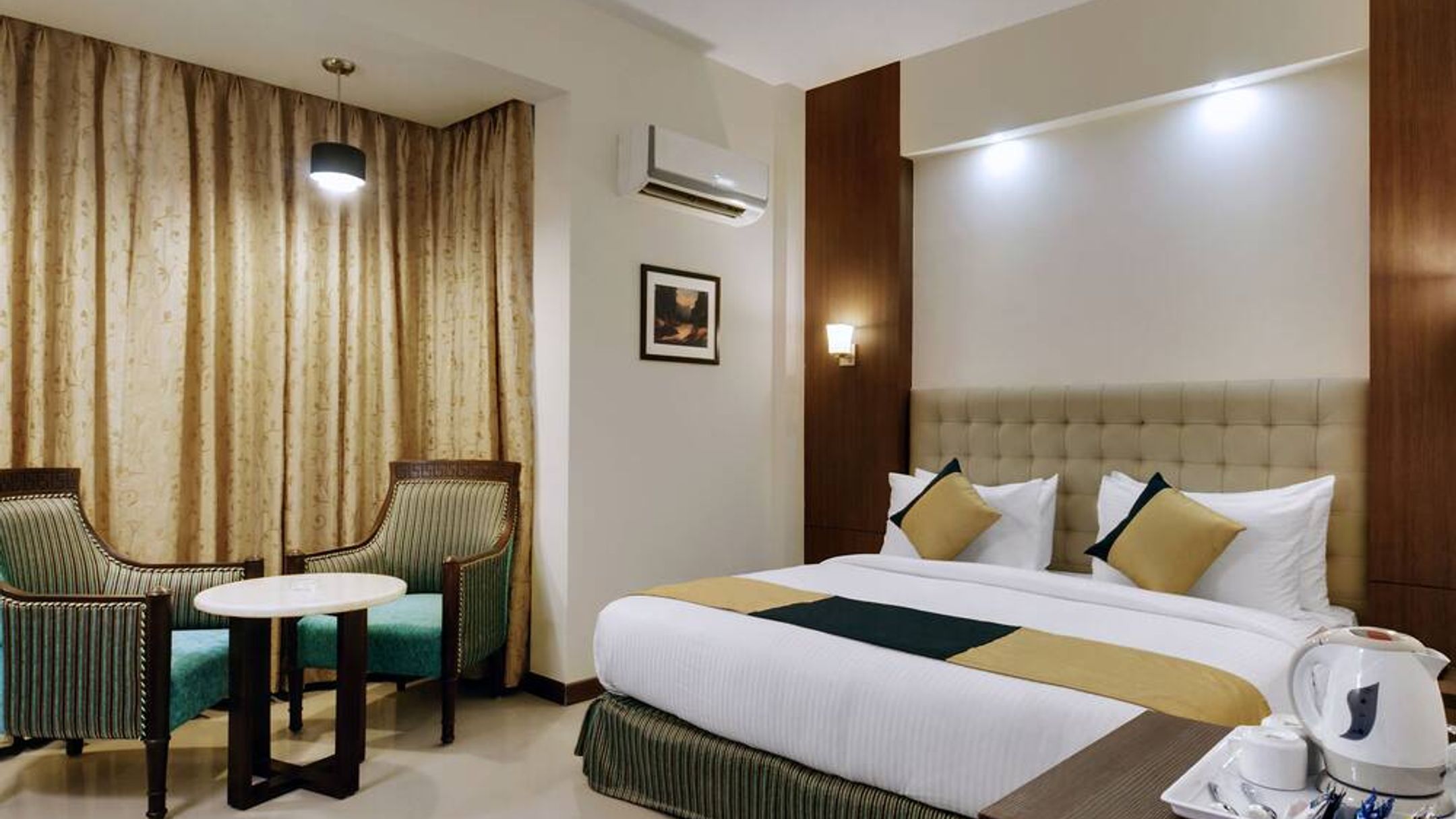 The Pamposh Hotel เริ่มต้นที่ ฿1,541 (฿̶5̶,̶6̶2̶5̶) นิวเดลี โรงแรม - KAYAK