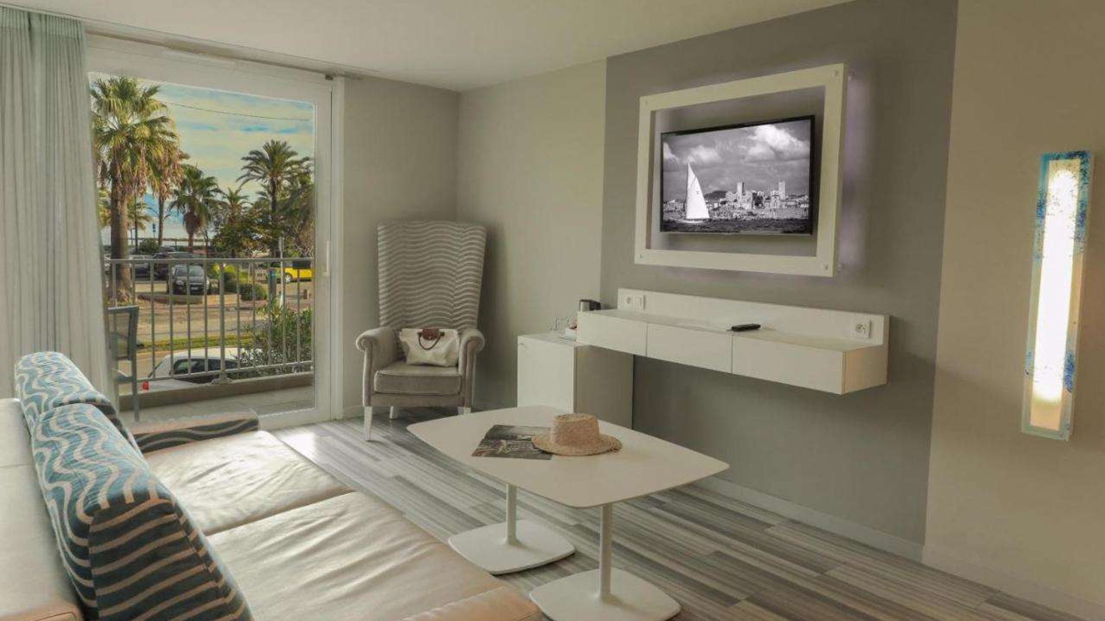 Hôtel Josse เริ่มต้นที่ ฿3,170 (฿̶1̶7̶,̶7̶4̶8̶) อองตีบส์ โรงแรม - KAYAK