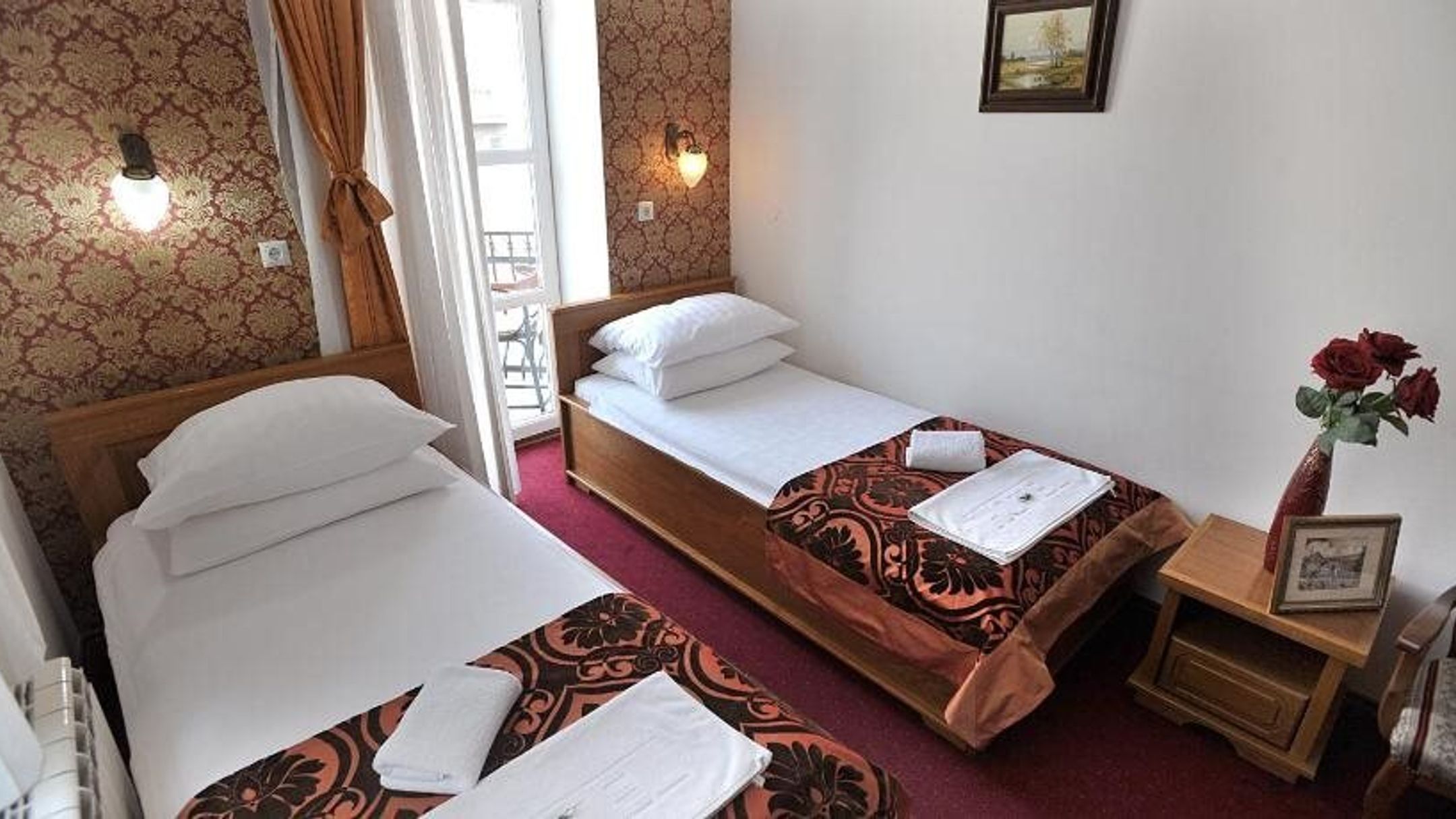 Hotel Latinski Most ราคาเริ่มต้นที่ ซาราเยโว โรงแรม - KAYAK