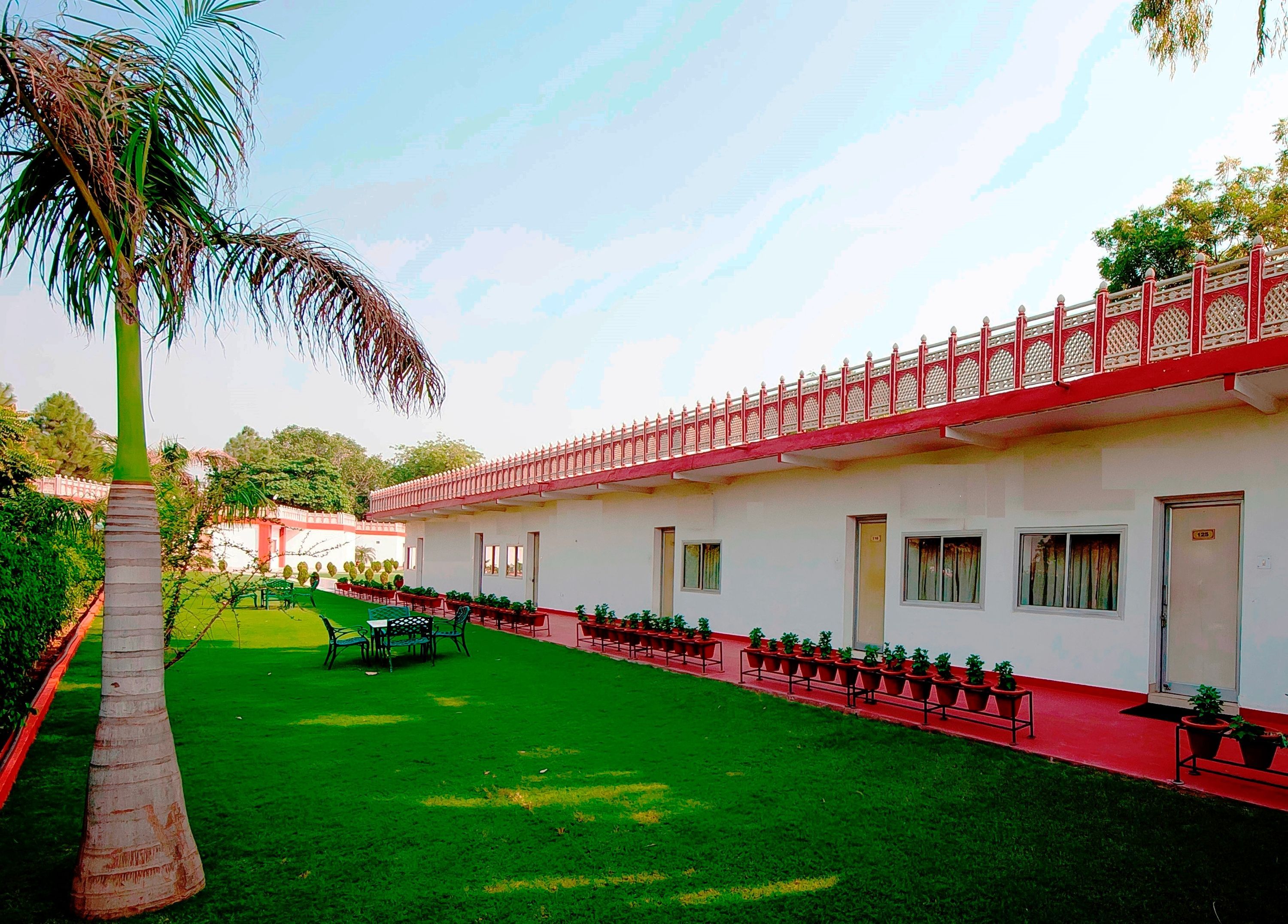 Aapno Ghar Resort เริ่มต้นที่ ฿1,057 (฿̶6̶,̶0̶2̶9̶) รีสอร์ท คูร์เคาน์ ...